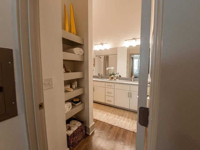 Amaze at NoDa 3 Bedroom Apartment for Rent at 3750 Philemon Ave, Charlotte, NC 28206 Sugaw Creek