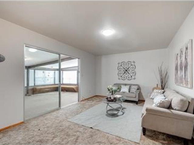 Amazing opportunity 3 bedroom, 1.5 bath