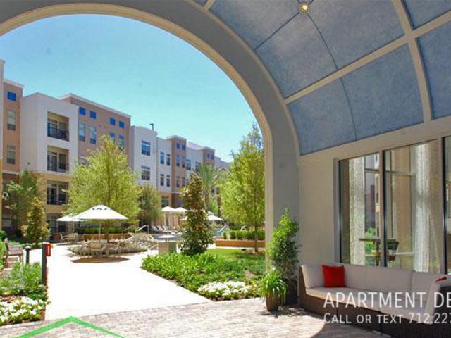 Amazing apartment in Houston specials with one month free