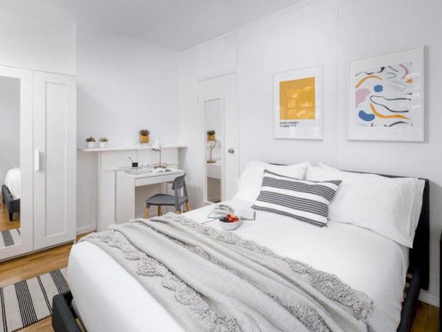 Amazing apt in Sutton Place 1 room AVAIL!