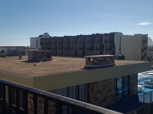 Amazing Community HIDDEN GEM! Live Across Daytona Beach Inc Water, Internet & Cable ASK ABOUT OUR MOVE IN SPECIAL!