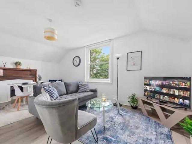 Amazing Dartmouth Park Gem NW5
