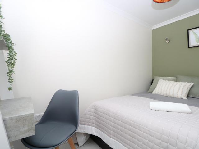 Amazing double bedroom near East Acton metro station Has a Room