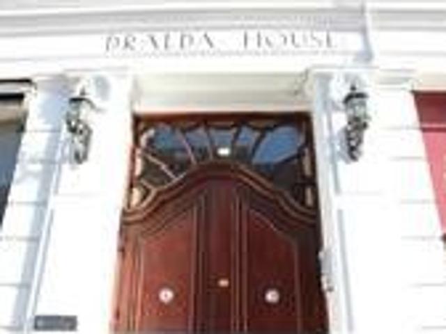 amazing en suite double and single rooms