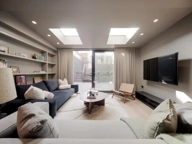 ⭐Amazing⭐ Large 1 Bed Flat with Private Terrace N1
