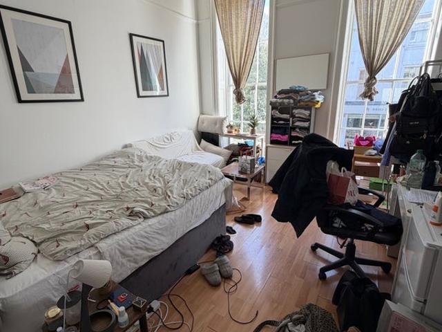 Amazing Location Studio Flat near Baker Street