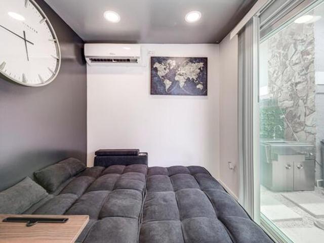 Amazing Stay Container home