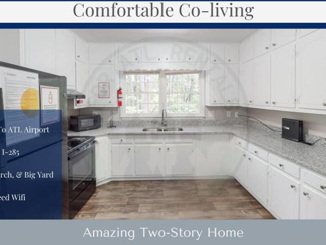 Amazing Two Story home in Conley! Free WiFi!