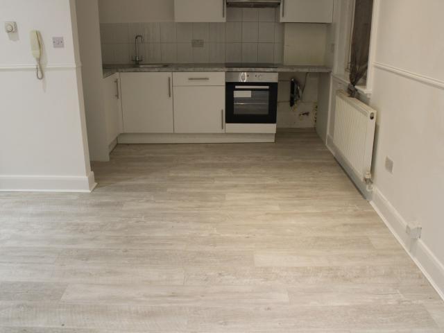 Amazing Value Superb 3 Bedroom Flat to Rent in NW10 with 2 Balconies