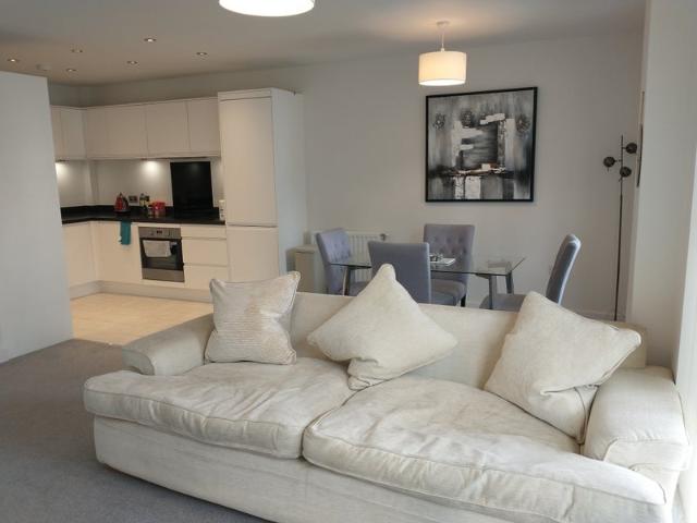 Amazing 2 bed in Greenwich/Deptford with balcony!