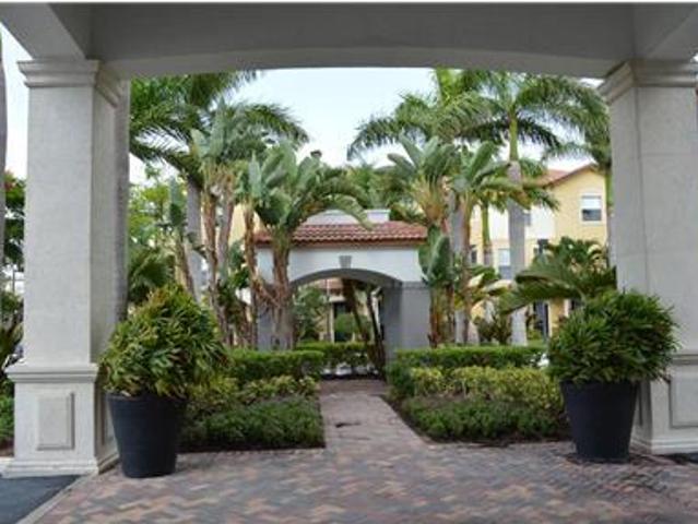 Amazing 3/2.5 Townhouse in Boynton Beach