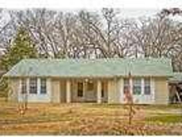 Amazing 3 bedroom, 2 bath for rent. Washer/Dryer Hookups!