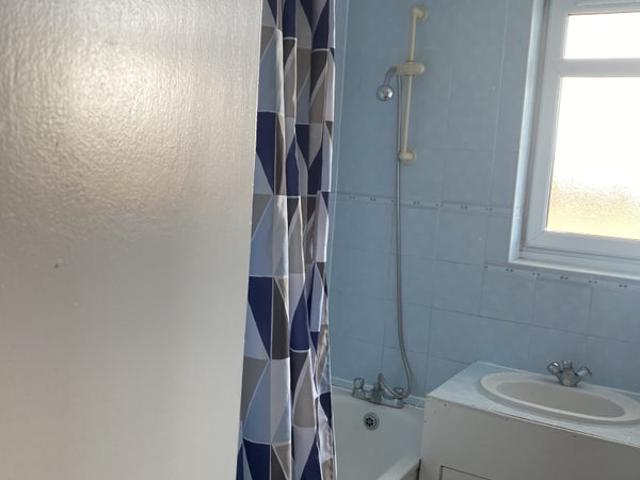 Amazing 3 bedroom flat – Shepherds Bush