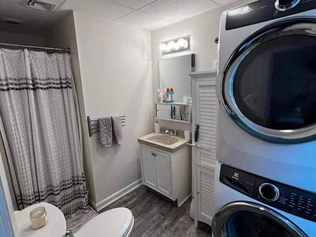 AMAZINGLY FURNISHED APARTMENT FOR RENT LOCATED IN