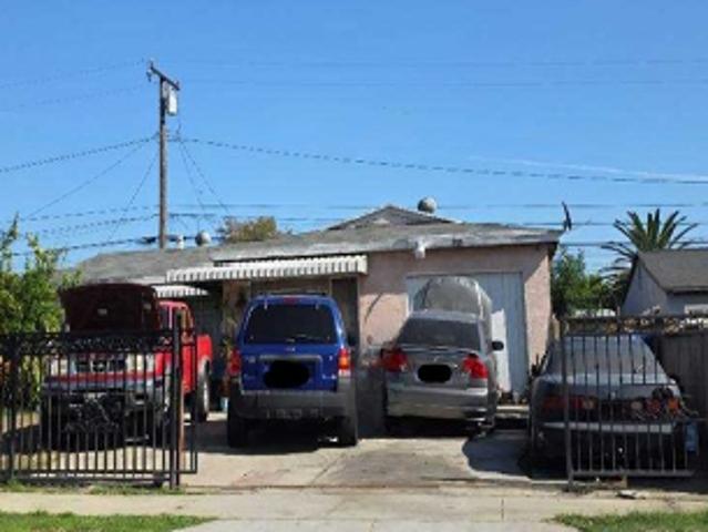 Amador Ave
