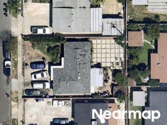 Amador Ave