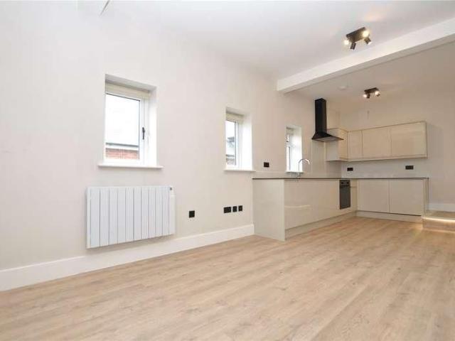 Amalie Place, Lynchford Road, Farnborough, Hampshire, GU14