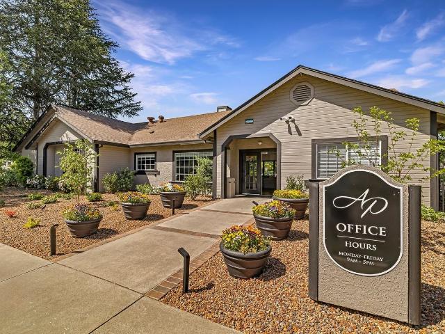 Amanda Place Apartments 2 Bedroom Apartment for Rent at 2060 Amanda Way, Chico, CA 95928