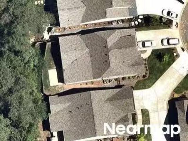 Amarose Ln NE