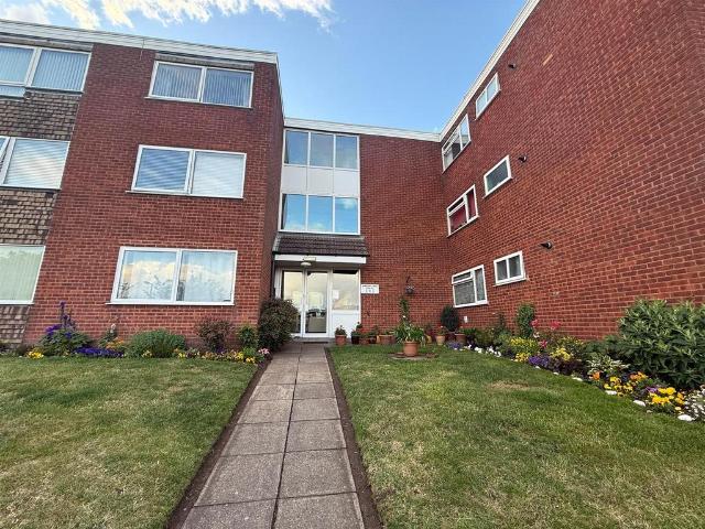 Ambury Way, Birmingham 2 bed apartment to rent £1,095 pcm £253 pw