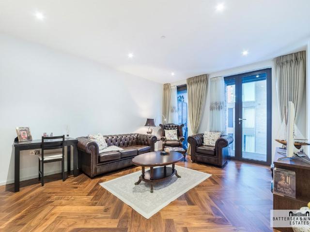 Ambassador Building, Embassy Gardens SW11, 2 bed flat to rent, £4,117 pcm | PrimeLocation