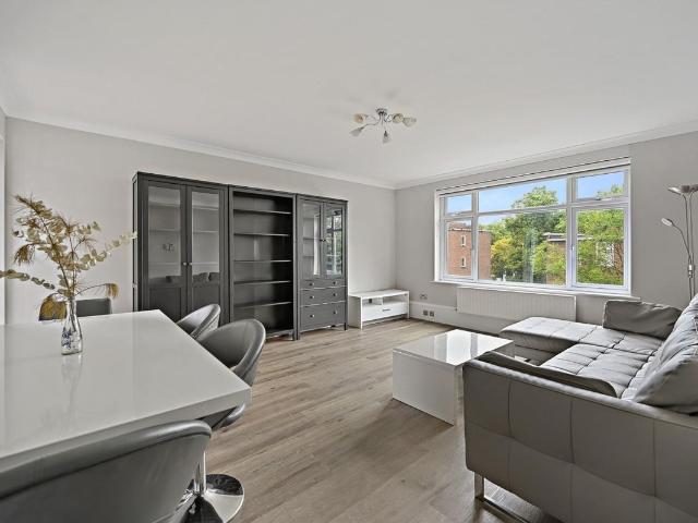 Ambassador House, Carlton Hill NW8, 2 bed flat to rent, £3,300 pcm | PrimeLocation