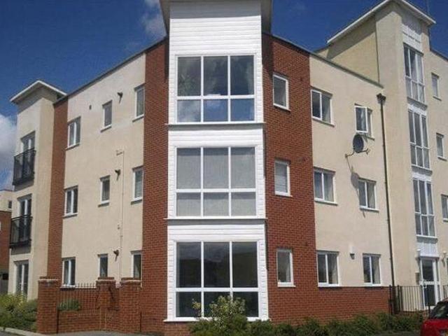 Ambassador Road, Hanley, 2 Bedroom Flat