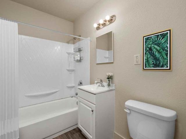 Amber Terrace Apartments 2 Bedroom Apartment for Rent at 1108 Powell St, Saint Charles, MO 63301