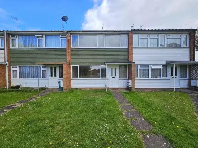 Amber Close, Gloucester 3 bed terraced house for sale £185,000