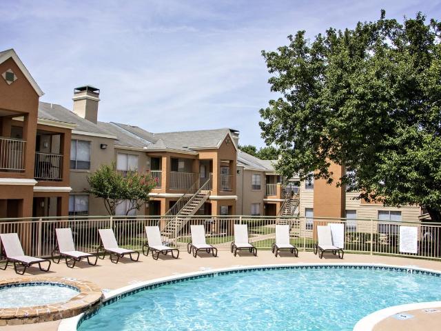 Amber Dawn Apartments Studio Apartment for Rent at 8542 Spring Valley Rd, Dallas, TX 75240