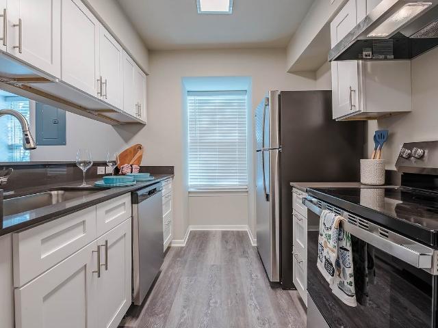 Amber Hill 1 Bedroom Apartment for Rent at 5335 Nw Loop 410, San Antonio, TX 78229