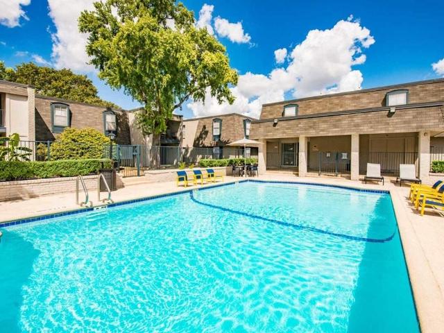 Amber Hill 2 Bedroom Apartment for Rent at 5335 Nw Loop 410, San Antonio, TX 78229