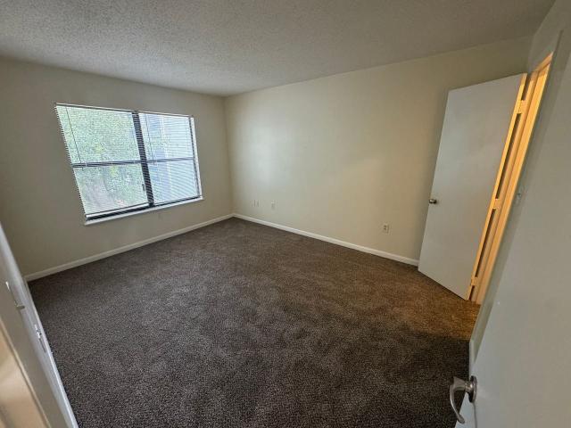 Amber Lake 2 Bedroom Apartment for Rent at 5826 Reddman Rd, Charlotte, NC 28212 North Sharon Amity