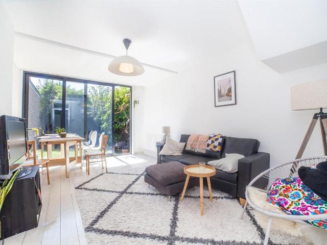 Ambergate Street, Kennington SE17, 3 bed terraced house to rent, £3,750 pcm | PrimeLocation