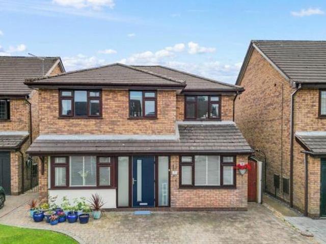 Amberleigh Close, Appleton Thorn, 4 Bedroom Detached