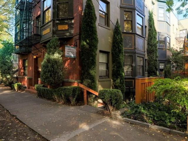 Amberley 1 Bedroom Apartment for Rent at 814 Nw 22nd Ave, Portland, OR 97210 Northwest District