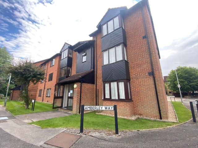 Amberley Way, Uxbridge UB10, Studio to rent, £1,000 pcm | PrimeLocation