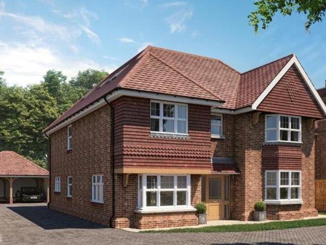 Amberley House, Barnsole Road, 6 Bedroom Detached