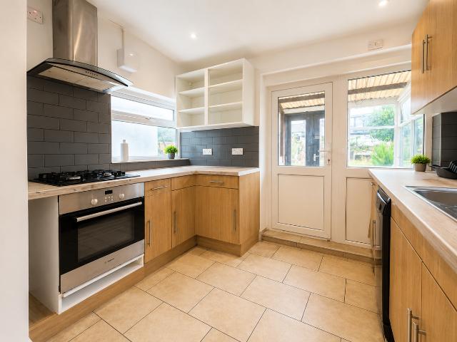 Amberley Road, Leyton E10, 1 bed terraced house to rent, £2,500 pcm | PrimeLocation