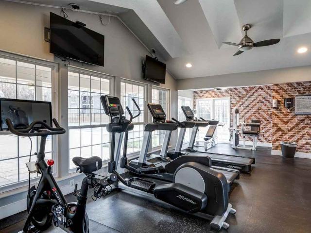Amberton Apartments 2 Bedroom Apartment for Rent at 11989 Coverstone Hill Cir, Manassas, VA 20109