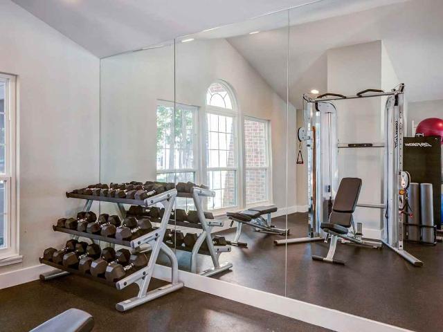 Amberton Studio Apartment for Rent at 11989 Coverstone Hill Cir, Manassas, VA 20109