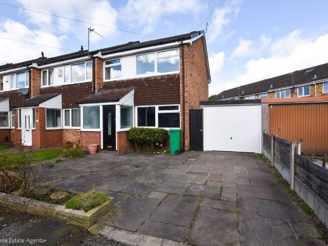 Amberwood Drive, Manchester M23, 3 bed property to rent, £1,350 pcm | PrimeLocation