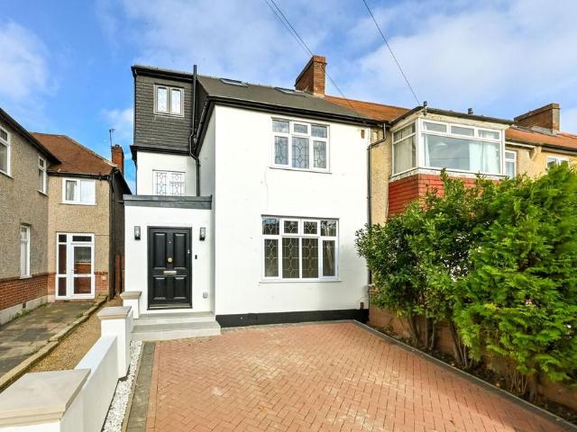 Amberwood Rise, New Malden, KT3 4 bed end of terrace house to rent £4,750 pcm £1,096 pw