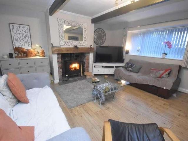 Ambler Thorn, Queensbury, Bradford, BD13