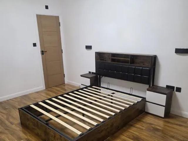 Ambleside Gardens, London, IG4 5HH, United Kingdom | Room for rent #165435916 | Rentberry