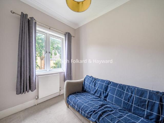Ambleside Gardens, Streatham, London, SW16