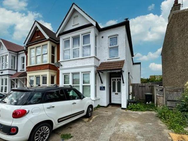 Ambleside Drive, Southend on sea, 1 Bedroom Flat