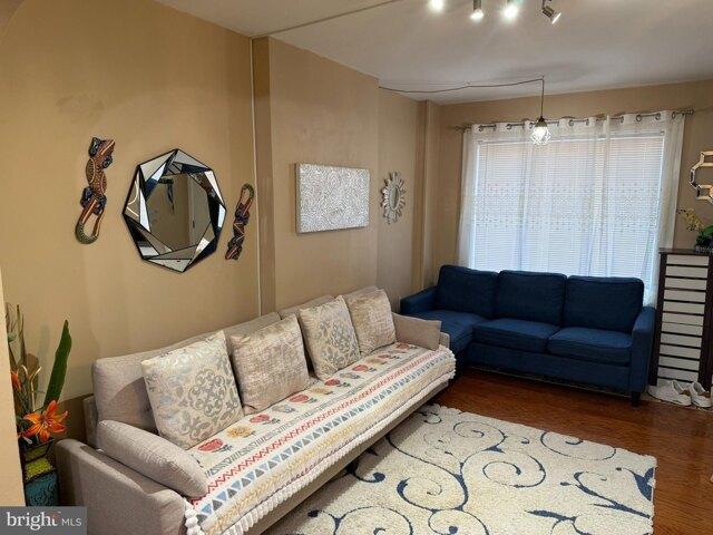 Amboy Ave, Roebling, Home For Sale