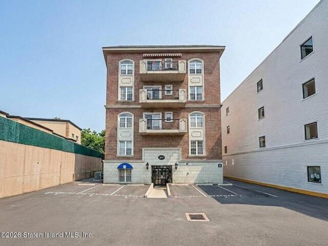 Amboy Rd Apt,staten Island, Condo For Sale