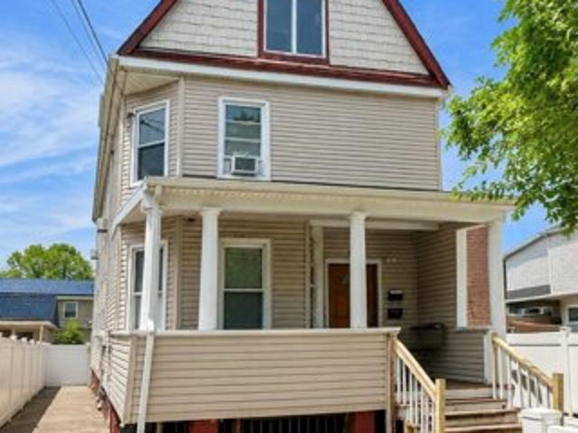 Amboy Rd, Staten Island, Home For Sale